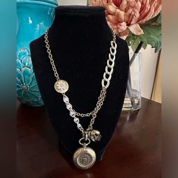 Fossil | Jewelry | Rare Vintage Fossil Locket Pendant Necklace | Poshmark